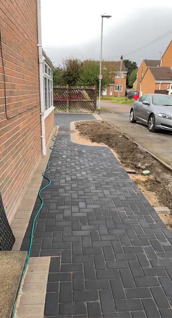 Unique Paving & Landscaping